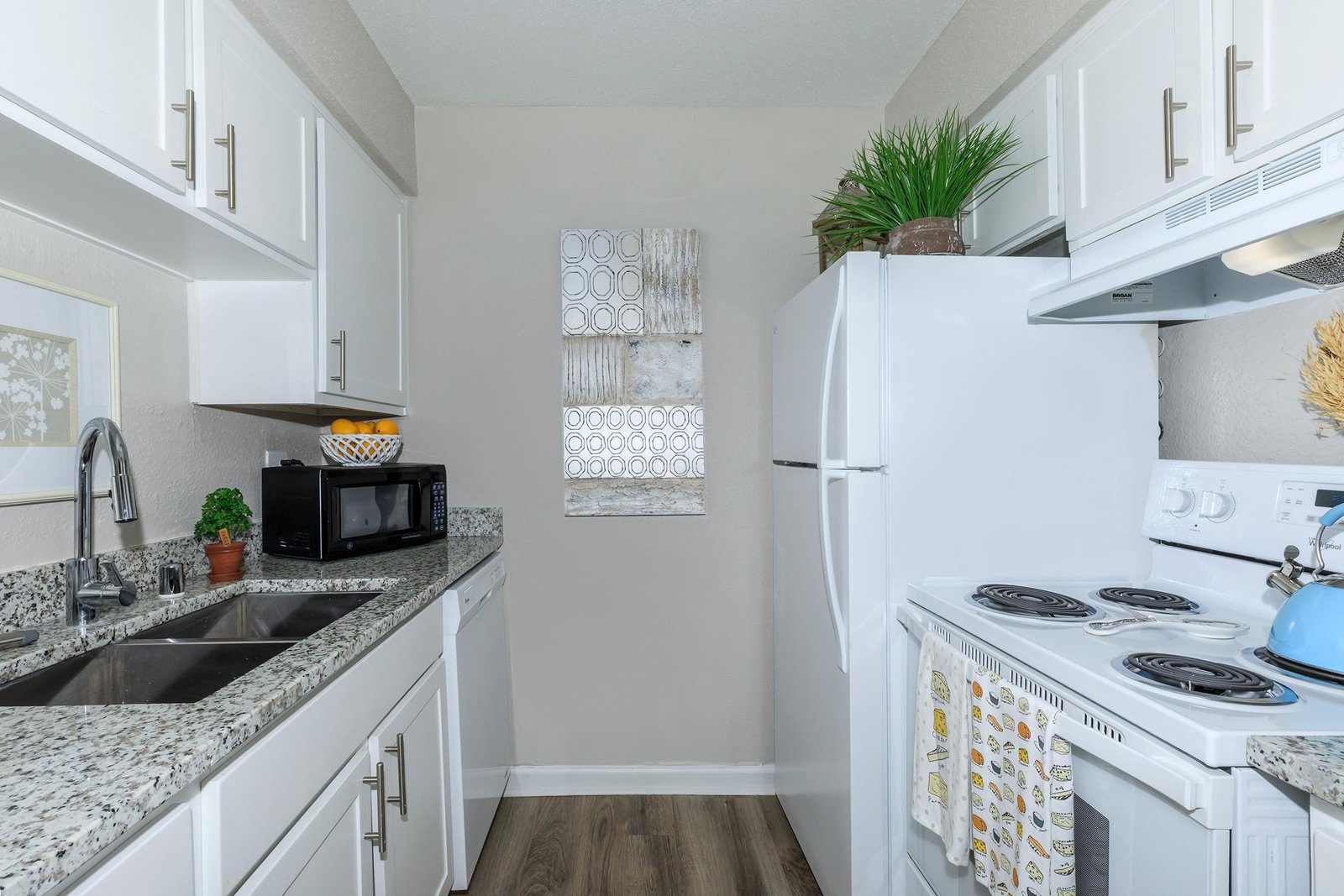 The Granite Club – Apartment Spots